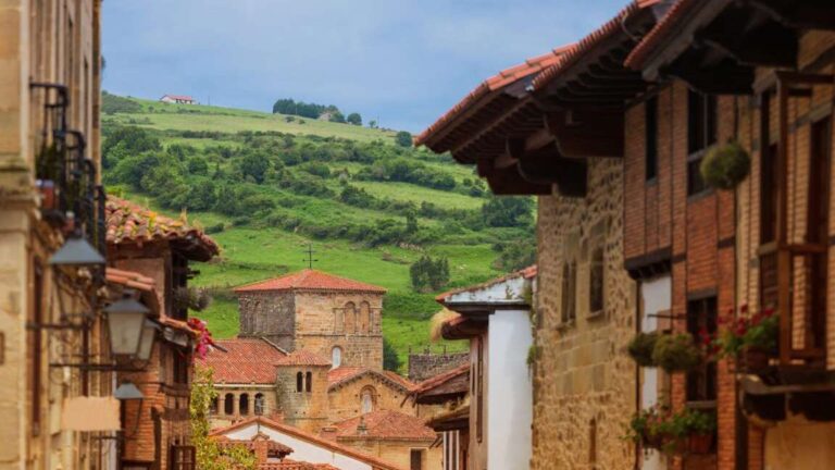 Descubre los encantadores pueblos a 30 km de Ciudad Real